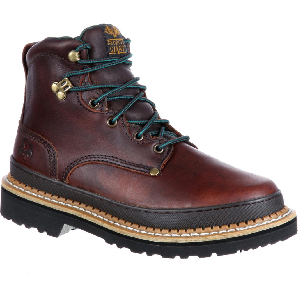 5 Best Shoes for Landscaping Work | Reviews & Buyer's Guide